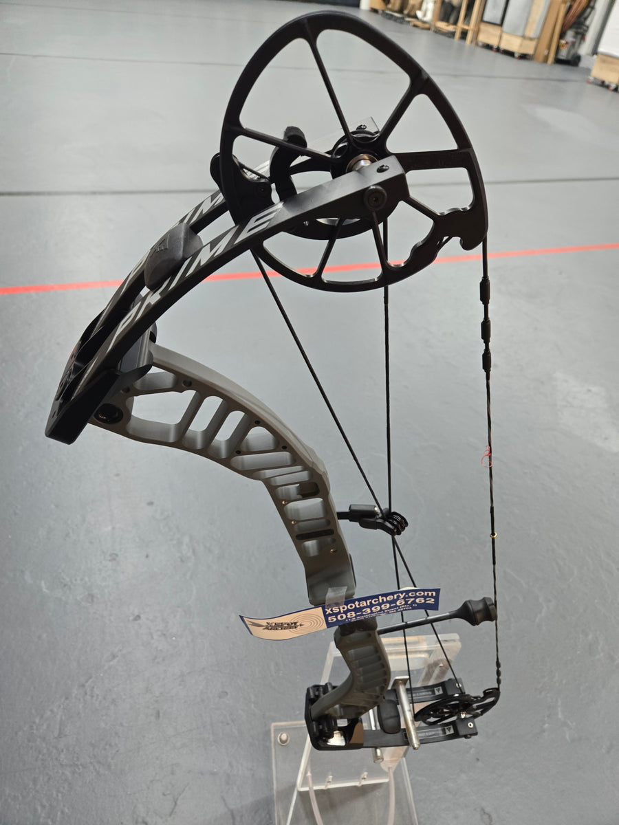 Prime Ronan 34 RH Recon Gray Black 60# 29.0 In. Hunting Bow| XSpot Archery